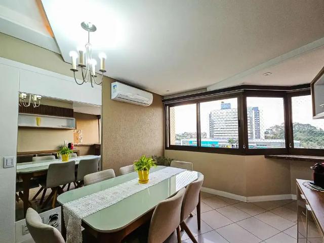 Apartamento para Venda em Porto Alegre/RS Vila Ipiranga 3 Quartos