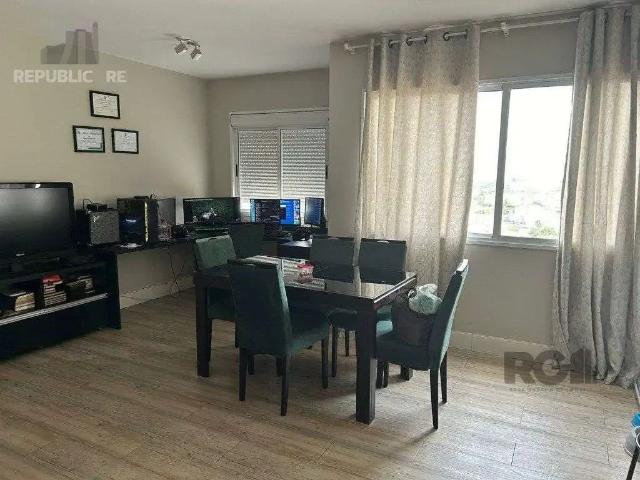 Apartamento para Venda em Porto Alegre/RS Vila Ipiranga 3 Quartos