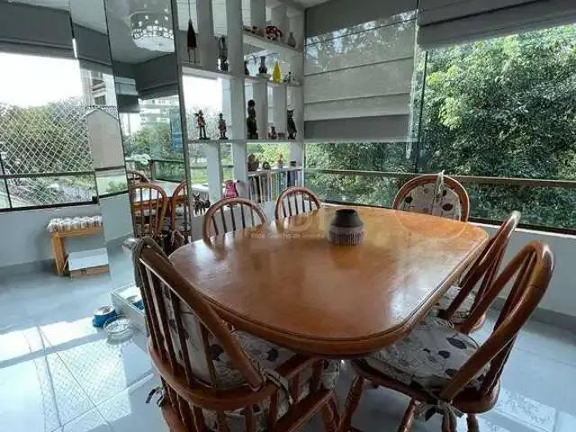 Apartamento para Venda em Porto Alegre/RS Vila Ipiranga 3 Quartos