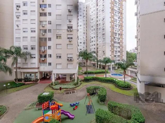 Apartamento para Venda em Porto Alegre/RS Vila Ipiranga 3 Quartos