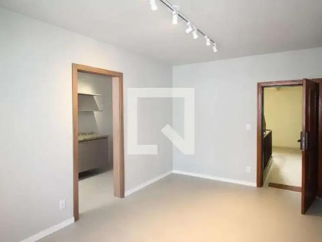 Apartamento para Venda em Porto Alegre/RS Vila Ipiranga 2 Quartos