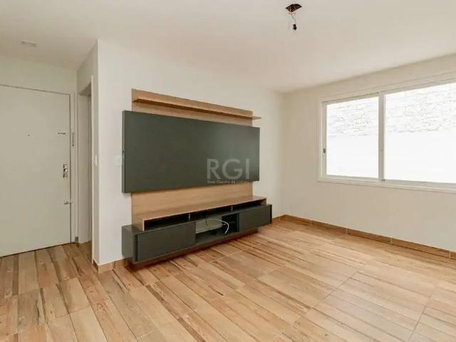 Apartamento para Venda em Porto Alegre/RS Vila Ipiranga 2 Quartos