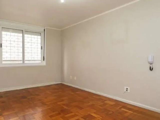 Apartamento para Venda em Porto Alegre/RS Vila Ipiranga 2 Quartos