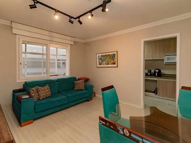 Apartamento para Venda em Porto Alegre/RS Vila Ipiranga 2 Quartos