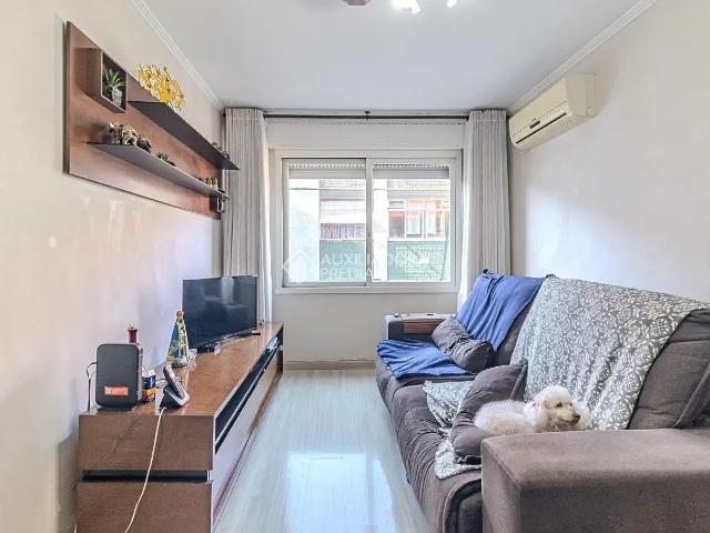 Apartamento para Venda em Porto Alegre/RS Vila Ipiranga 2 Quartos