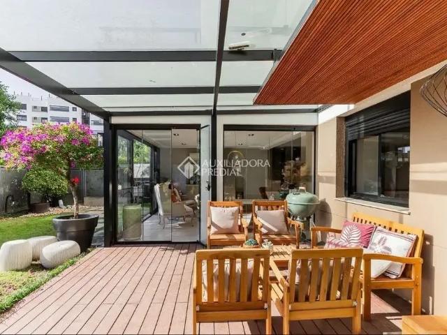Apartamento para Venda em Porto Alegre/RS Vila Jardim 3 Quartos