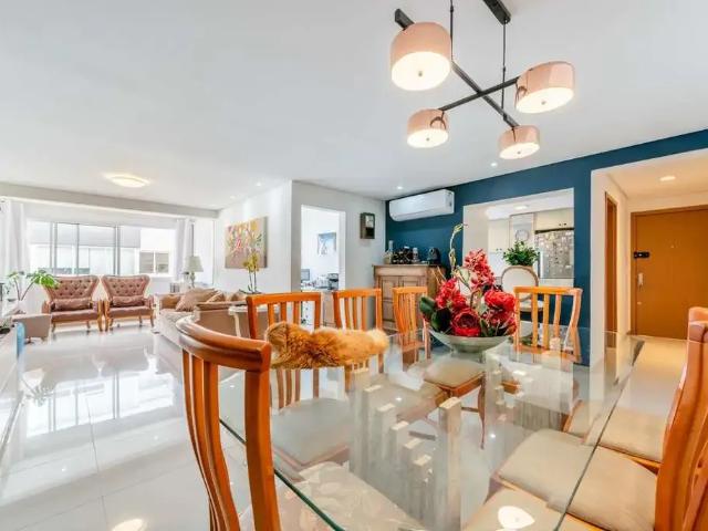 Apartamento para Venda em Porto Alegre/RS Vila Jardim 3 Quartos