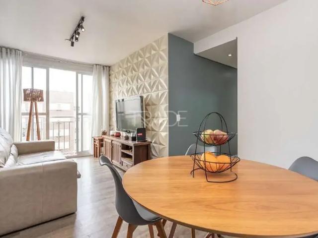 Apartamento para Venda em Porto Alegre/RS Vila Nova 2 Quartos