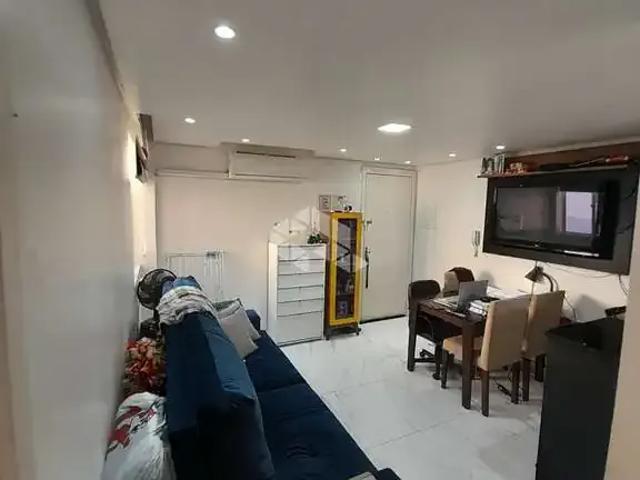Apartamento para Venda em Porto Alegre/RS Vila Nova 2 Quartos