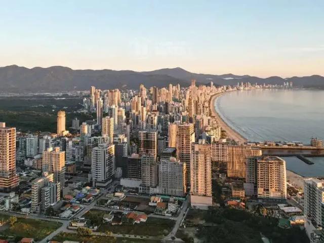 Apartamento para Venda em Porto Belo/SC Balneário Perequê 2 Quartos