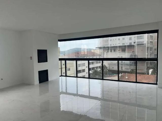 Apartamento para Venda em Porto Belo/SC Balneário Perequê 3 Quartos