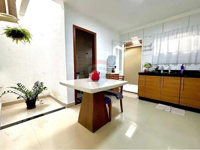 Apartamento para Venda em Porto Seguro/BA Praia De Taperapuan 3 Quartos