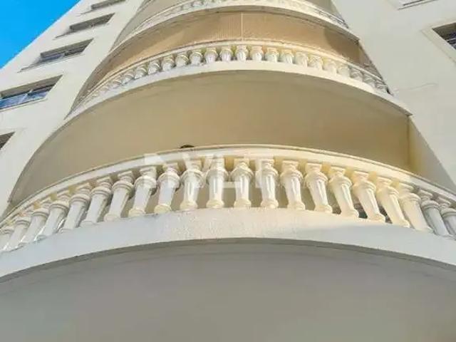 Apartamento para Venda em Pouso Alegre/MG Centro 4 Quartos