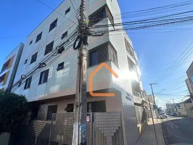 Apartamento para Venda em Pouso Alegre/MG Centro 3 Quartos
