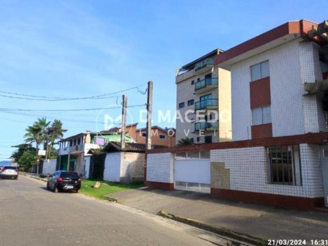 Apartamento para venda em Praia Maranduba de 108.00m² com 3 Quartos, 1 Suite e 2 Garagens
