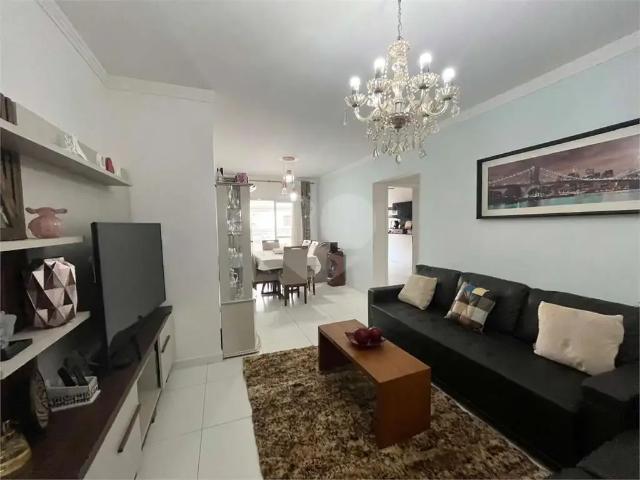 Apartamento para Venda em Praia Grande/SP Aviação 2 Quartos