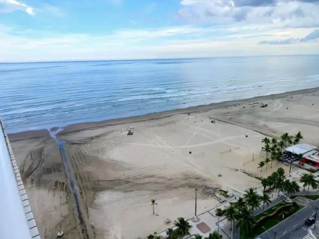 Apartamento para Venda em Praia Grande/SP Aviação 2 Quartos
