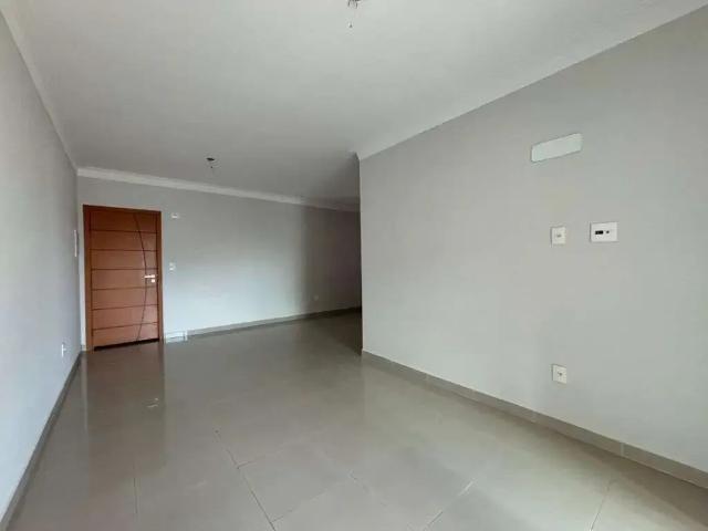 Apartamento para Venda em Praia Grande/SP Aviação 3 Quartos