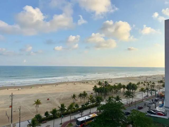 Apartamento para Venda em Praia Grande/SP Aviação 3 Quartos