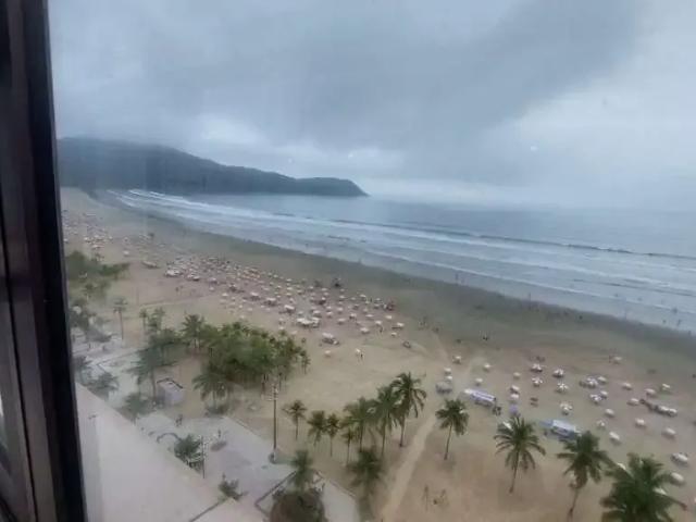 Apartamento para Venda em Praia Grande/SP Boqueirão 2 Quartos