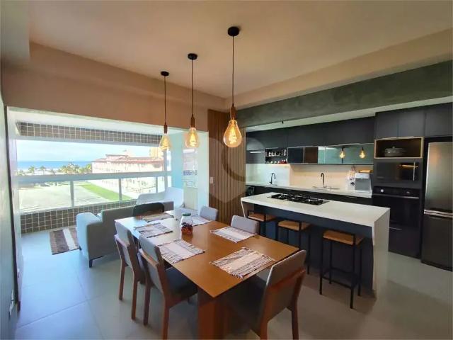 Apartamento para Venda em Praia Grande/SP Boqueirão 3 Quartos