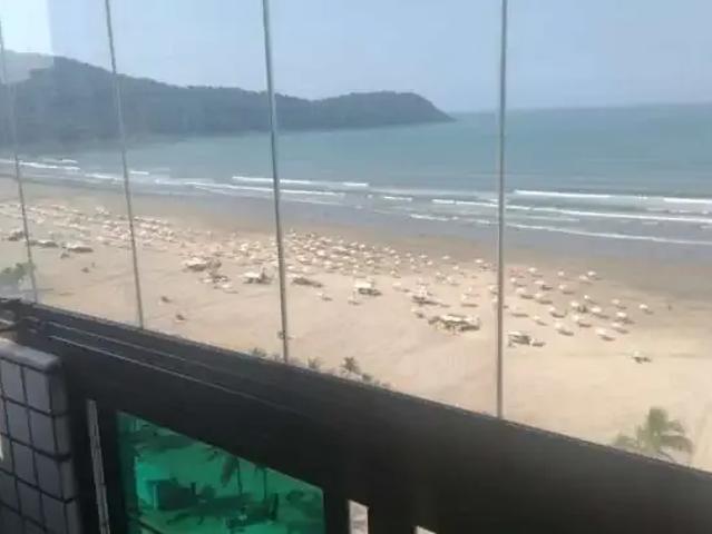 Apartamento para Venda em Praia Grande/SP Boqueirão 3 Quartos