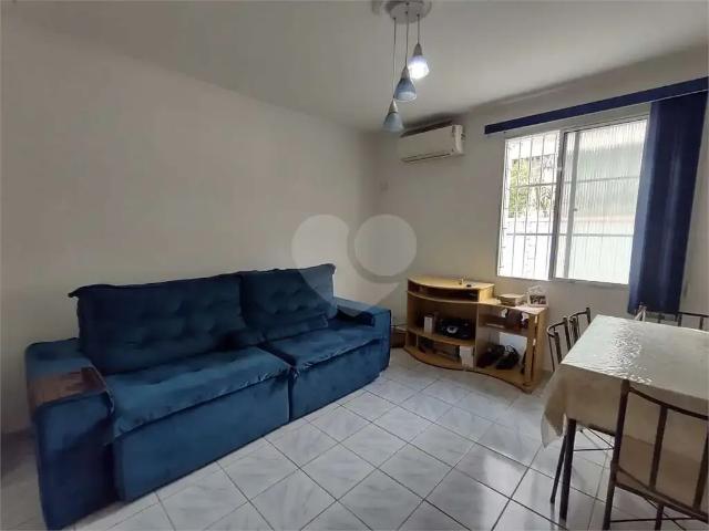 Apartamento para Venda em Praia Grande/SP Boqueirão 3 Quartos
