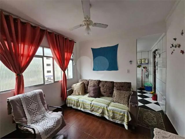 Apartamento para Venda em Praia Grande/SP Campo da Aviação 1 Quartos