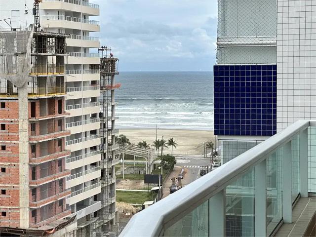 Apartamento para Venda em Praia Grande/SP Campo da Aviação