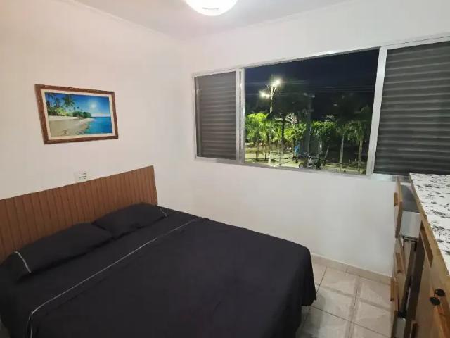 Apartamento para Venda em Praia Grande/SP Canto do Forte 2 Quartos