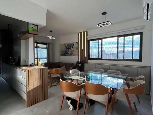 Apartamento para Venda em Praia Grande/SP Canto do Forte 2 Quartos