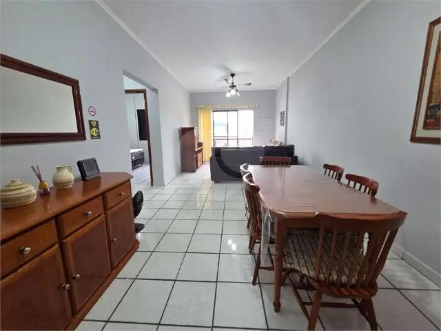 Apartamento para Venda em Praia Grande/SP Canto do Forte 2 Quartos