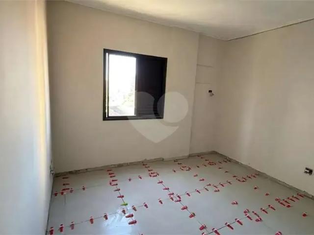 Apartamento para Venda em Praia Grande/SP Canto do Forte 2 Quartos