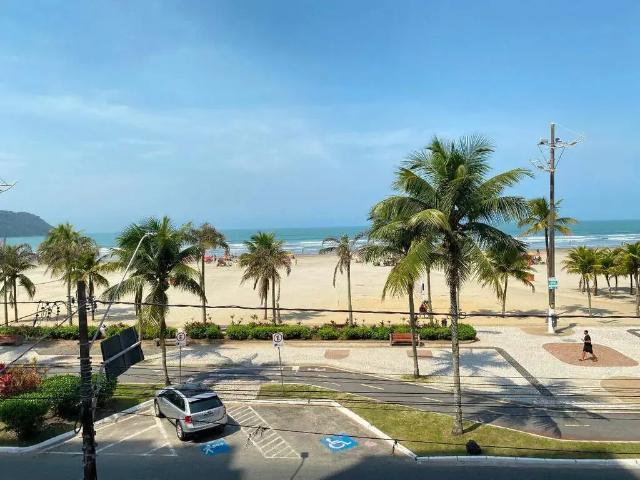 Apartamento para Venda em Praia Grande/SP Canto do Forte 2 Quartos