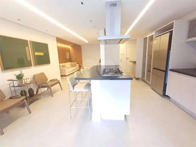 Apartamento para Venda em Praia Grande/SP Canto do Forte 3 Quartos
