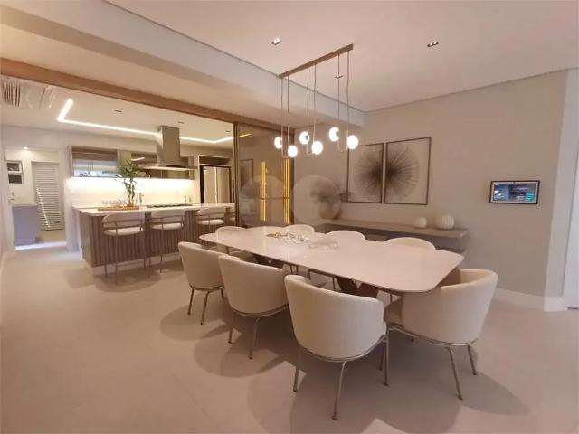 Apartamento para Venda em Praia Grande/SP Canto do Forte 3 Quartos