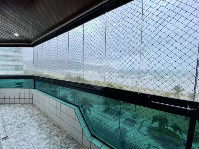 Apartamento para Venda em Praia Grande/SP Canto do Forte 3 Quartos