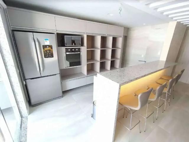 Apartamento para Venda em Praia Grande/SP Canto do Forte 3 Quartos