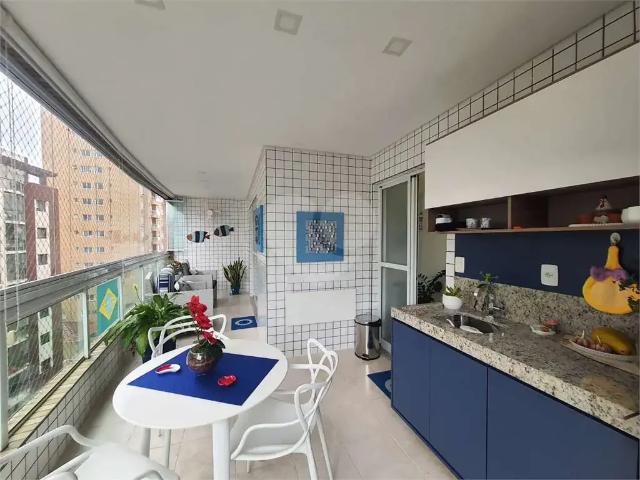 Apartamento para Venda em Praia Grande/SP Canto do Forte 3 Quartos