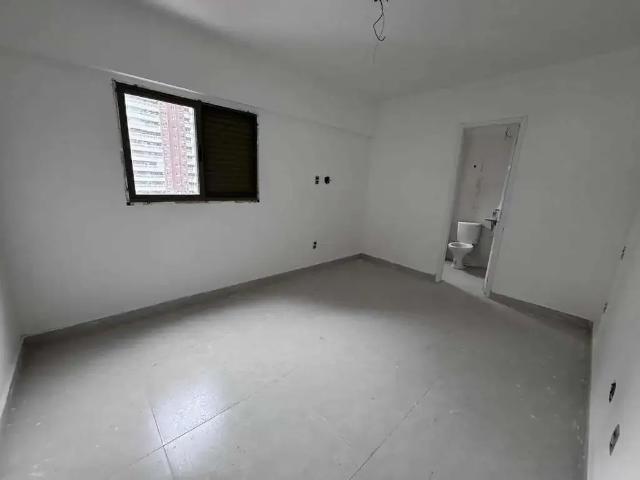 Apartamento para Venda em Praia Grande/SP Canto do Forte 3 Quartos