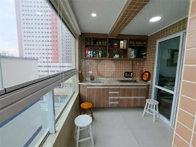 Apartamento para Venda em Praia Grande/SP Cidade Ocian 2 Quartos