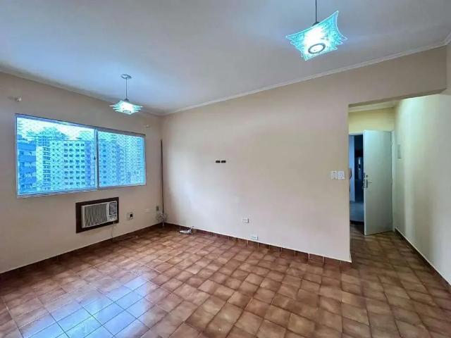 Apartamento para Venda em Praia Grande/SP Guilhermina 2 Quartos