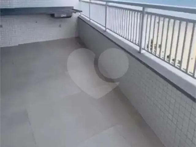 Apartamento para Venda em Praia Grande/SP Guilhermina 2 Quartos