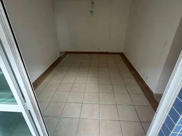 Apartamento para Venda em Praia Grande/SP Guilhermina 2 Quartos