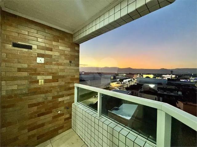 Apartamento para Venda em Praia Grande/SP Guilhermina 2 Quartos