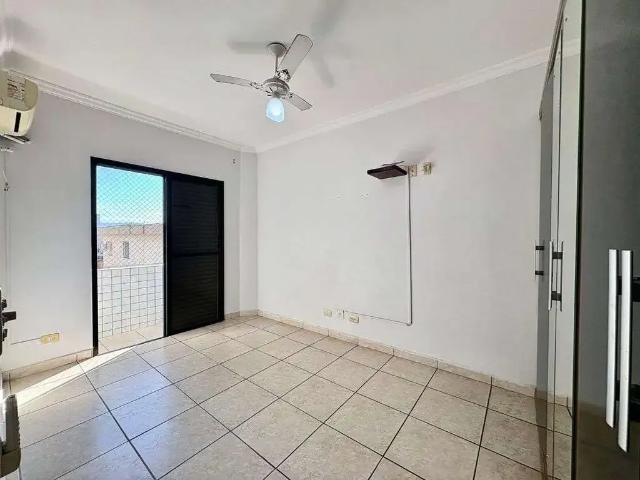 Apartamento para Venda em Praia Grande/SP Guilhermina 2 Quartos