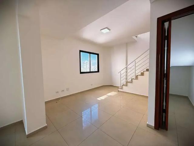 Apartamento para Venda em Praia Grande/SP Guilhermina 2 Quartos