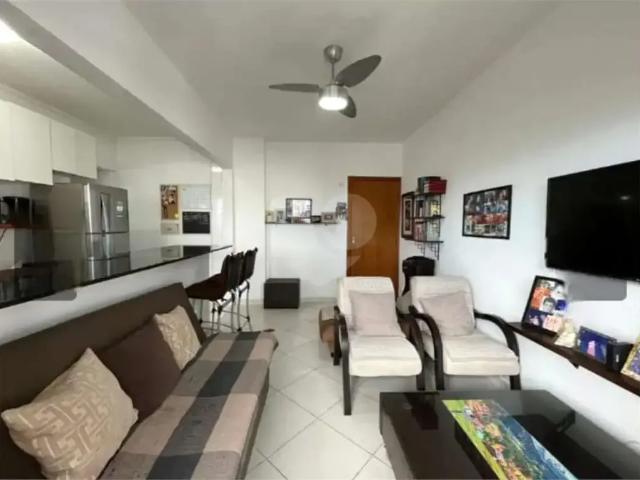 Apartamento para Venda em Praia Grande/SP Guilhermina 2 Quartos