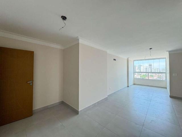 Apartamento para Venda em Praia Grande/SP Guilhermina 2 Quartos