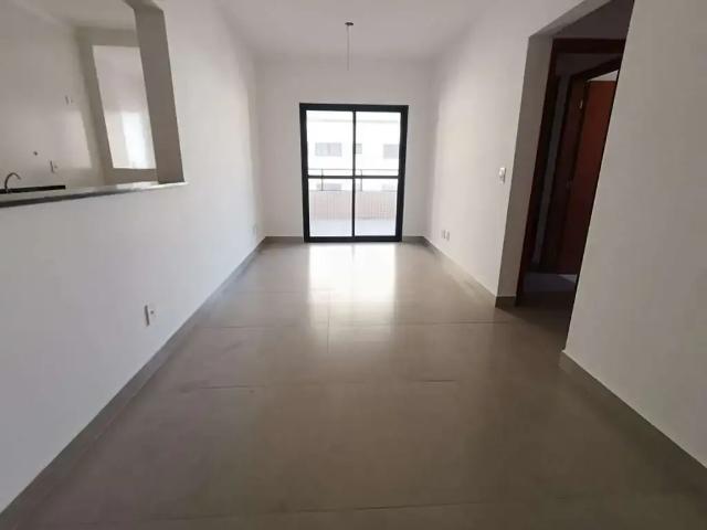 Apartamento para Venda em Praia Grande/SP Guilhermina 2 Quartos
